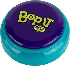Bop It Button – World Chess Hall of Fame